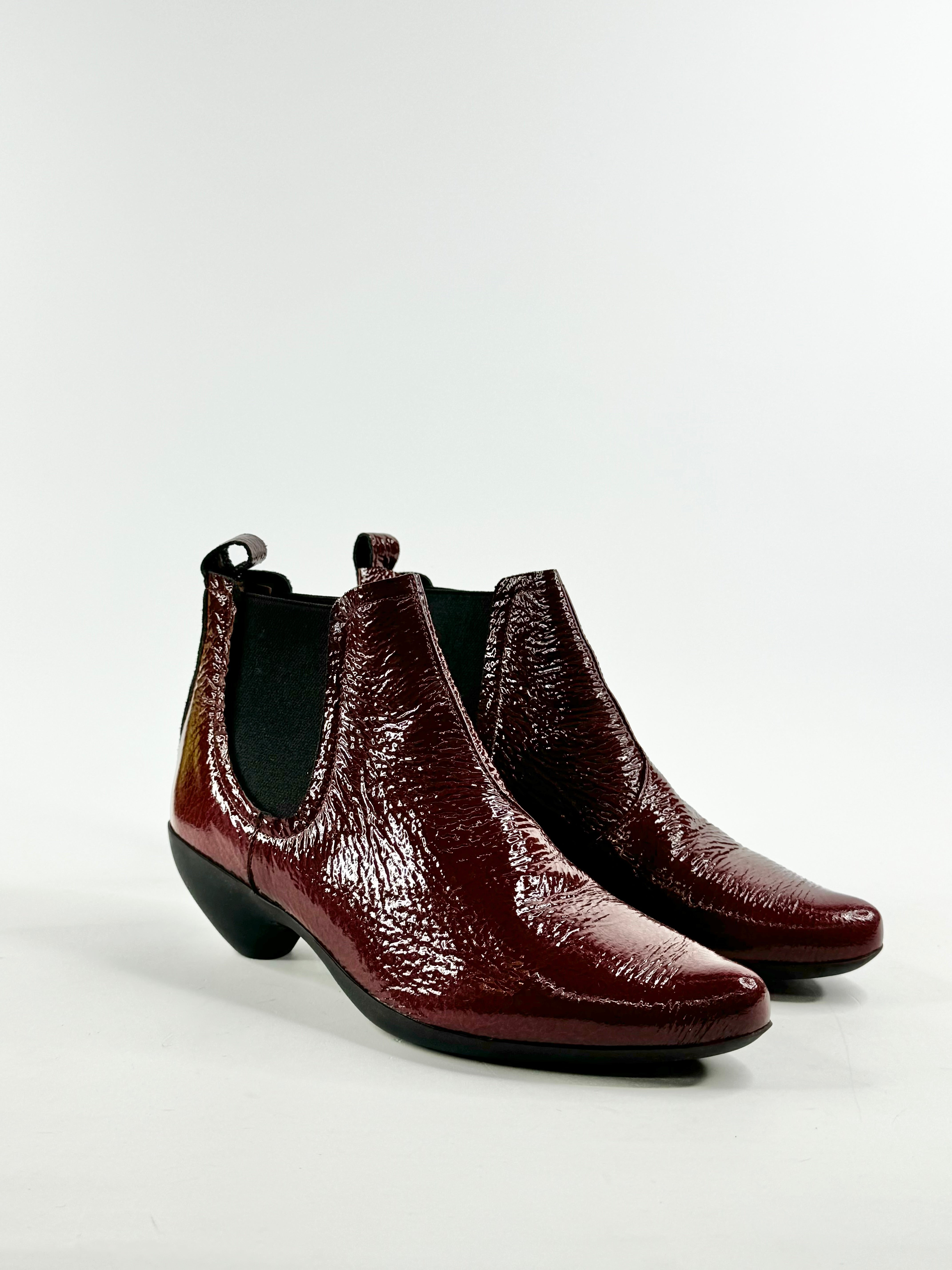 Tracey Neuls Red Wine Ankle Boots - EU40